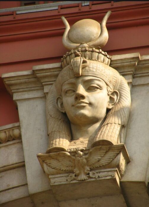 Hathor vs Isis: Comparing Ancient Egypt’s Most Powerful Goddesses ...